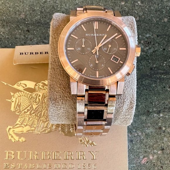 Burberry | Accessories | New Burberry Unisex City Rose Gold Chronograph ...